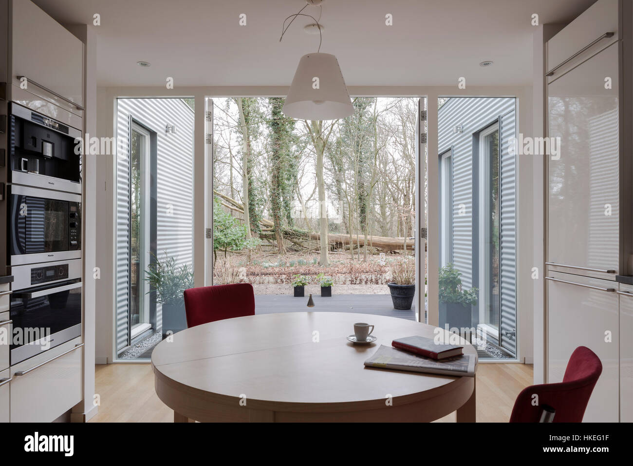 View from kitchen looking out toward driveway. Spiegelhuis (Mirror ...