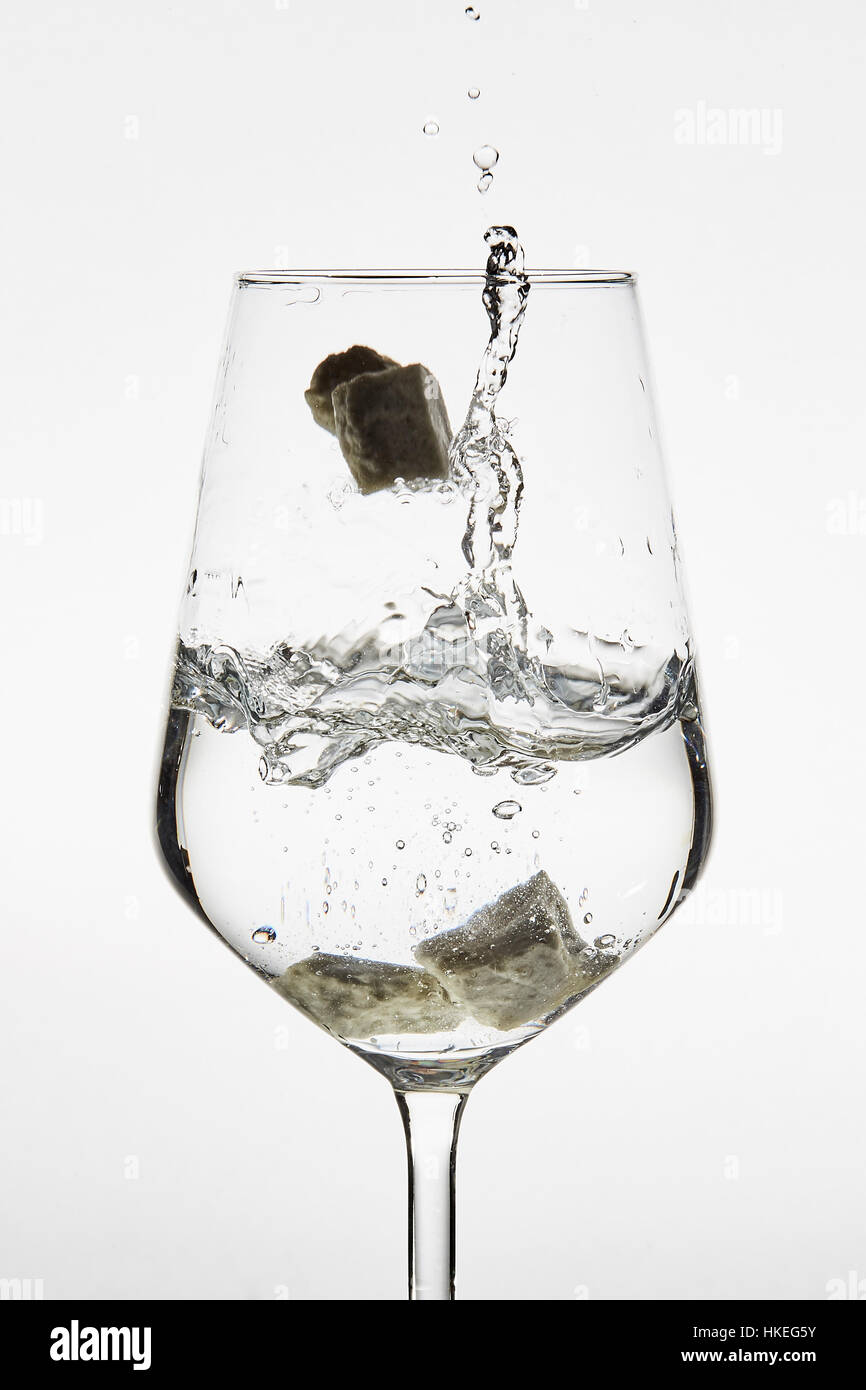 falling water in a glass Stock Photo - Alamy