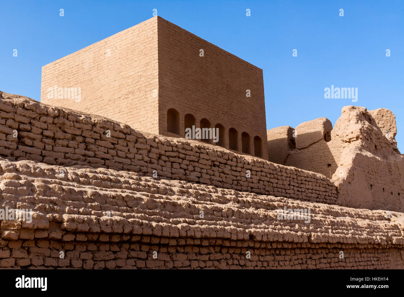 Oasis gobi taklamakan desert hi-res stock photography and images - Alamy