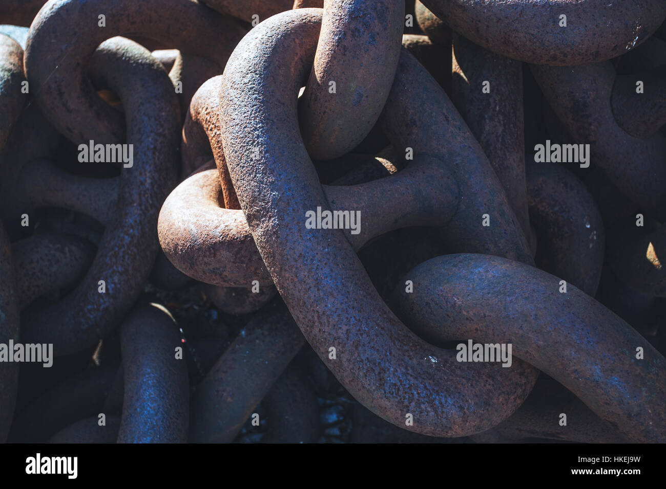 Old rusty chains hi-res stock photography and images - Alamy