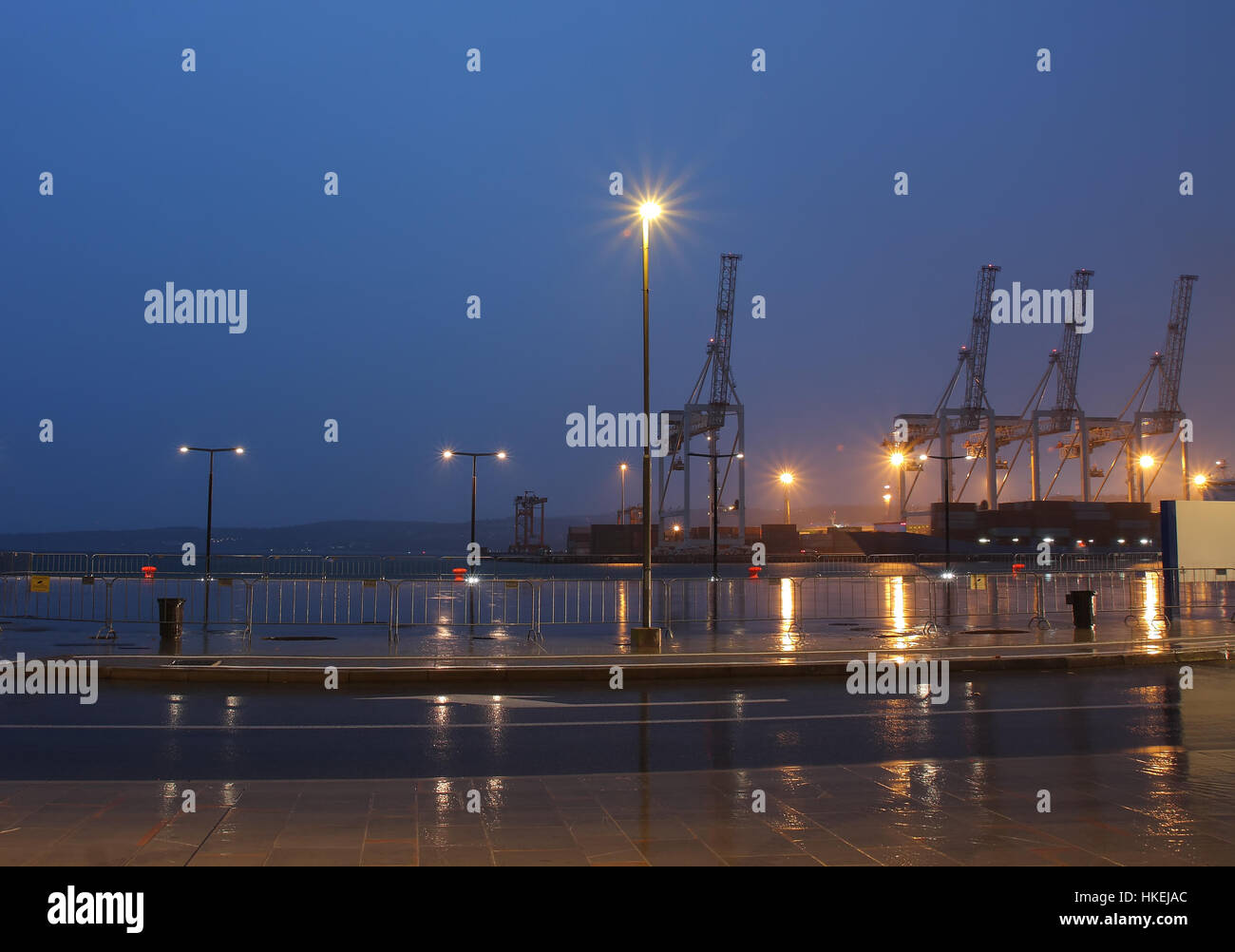 Container ship in rain port hi-res stock photography and images - Alamy