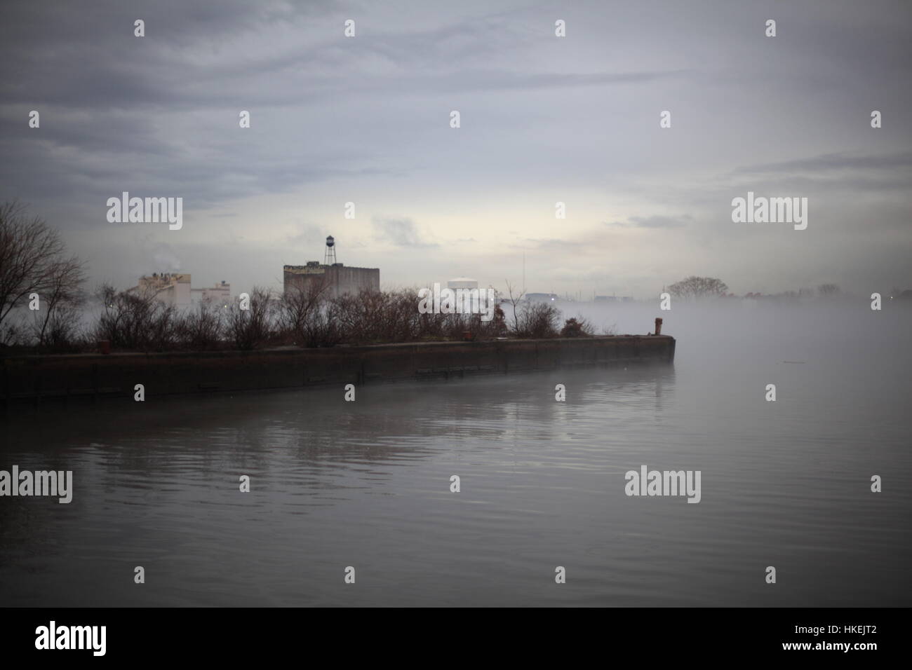 Wooden peer hi-res stock photography and images - Alamy