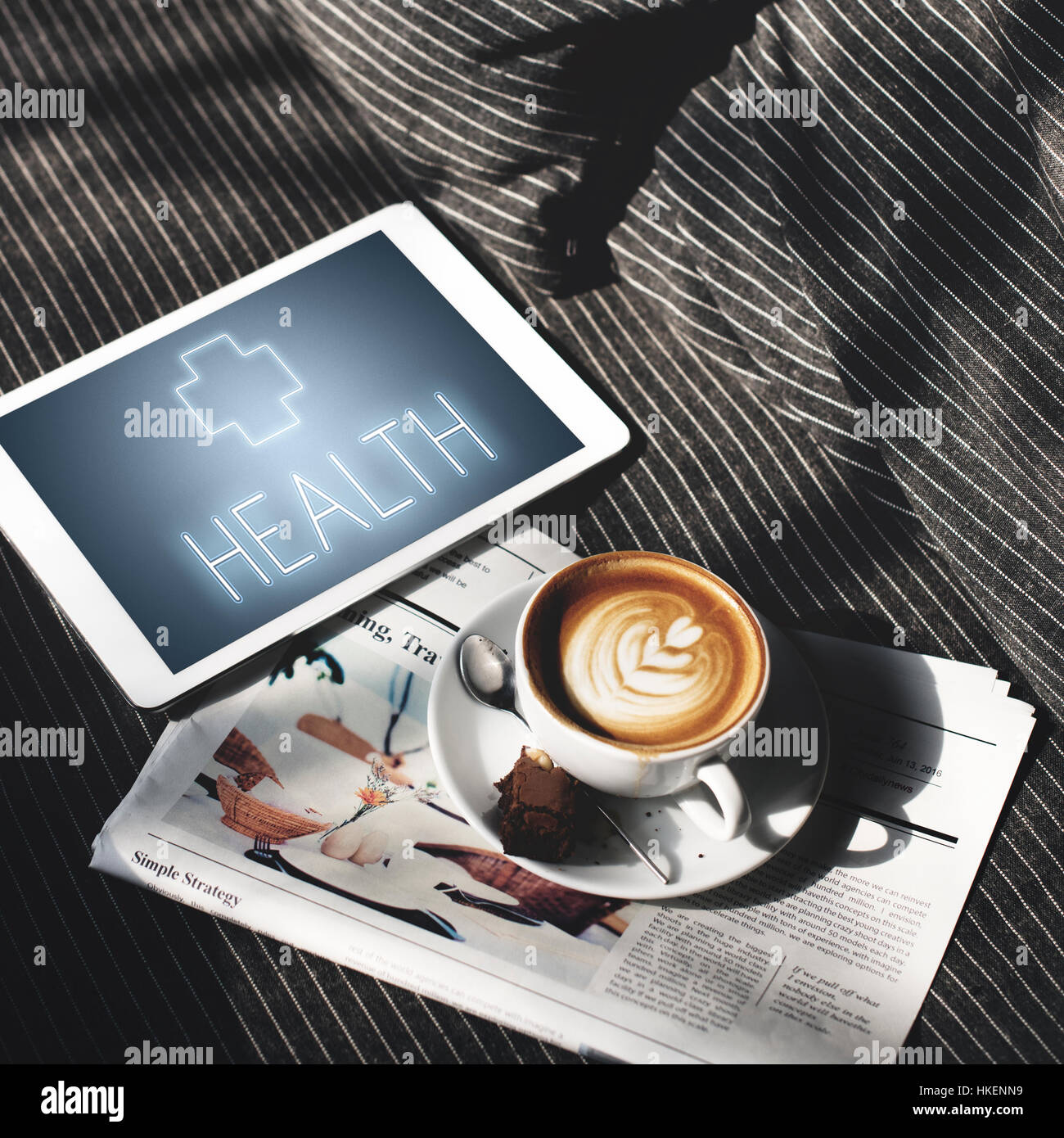 Emergency cross symbol hi-res stock photography and images - Alamy