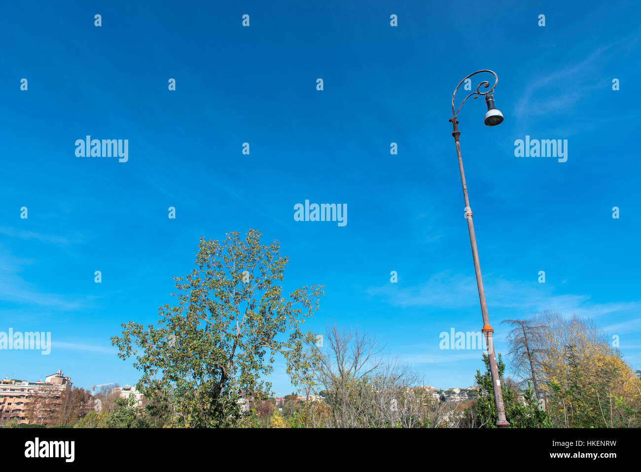 Rome (Italy) - The Tiber river and typical lamppost Stock Photo - Alamy