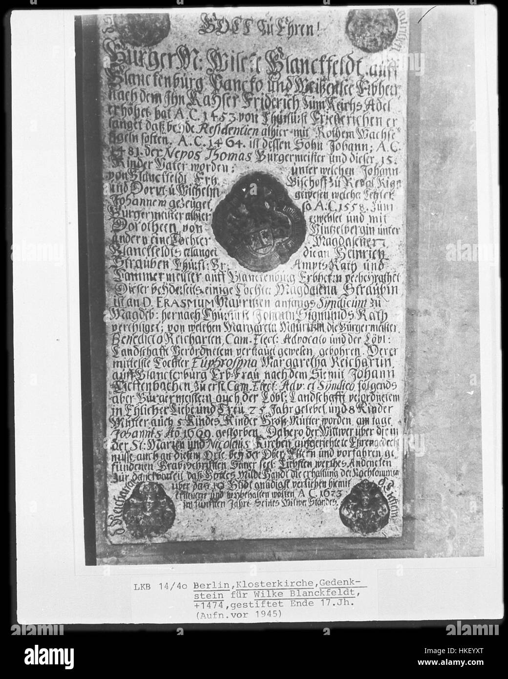 Medieval funeral hi-res stock photography and images - Alamy