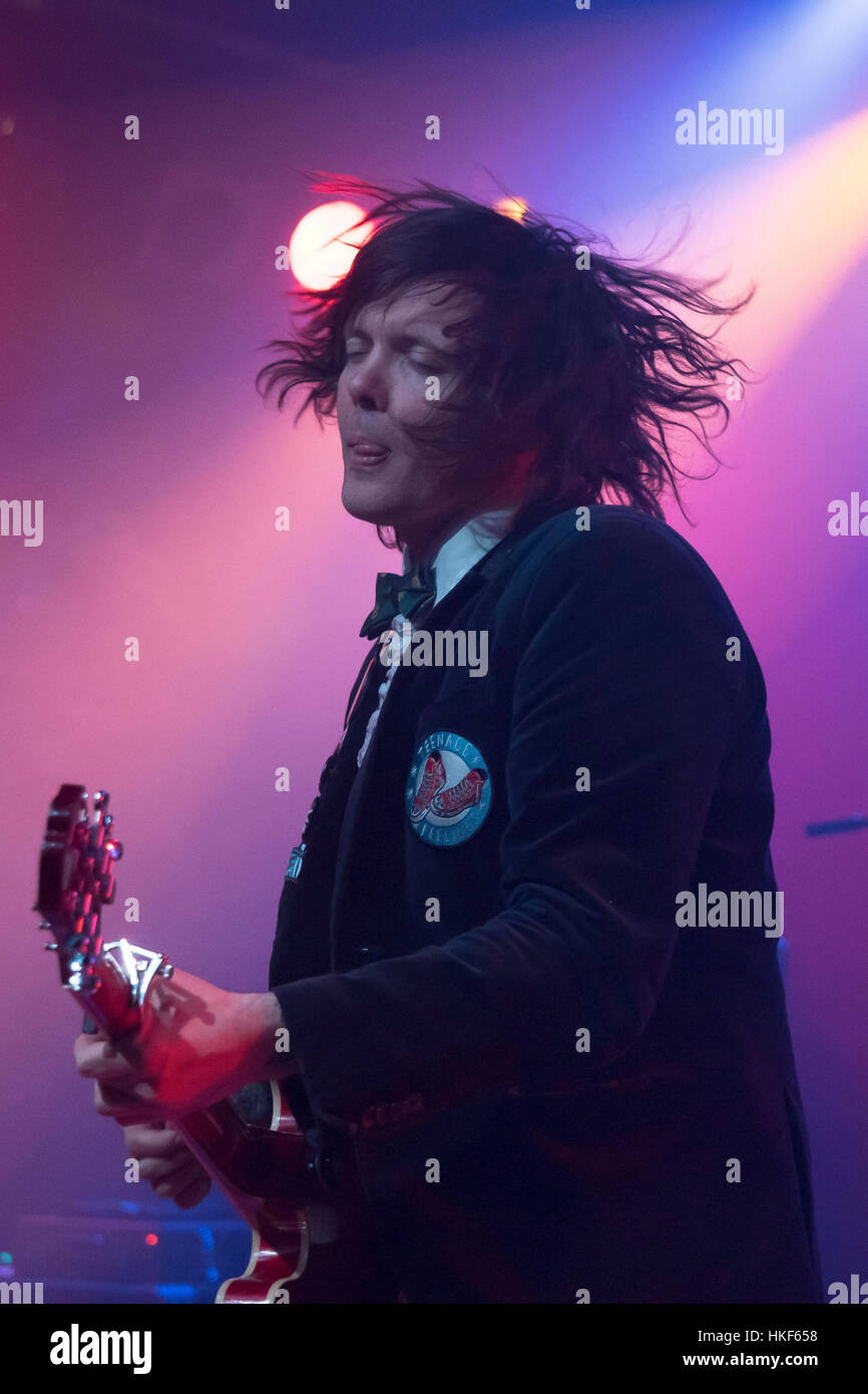 Cully symington hi-res stock photography and images - Alamy