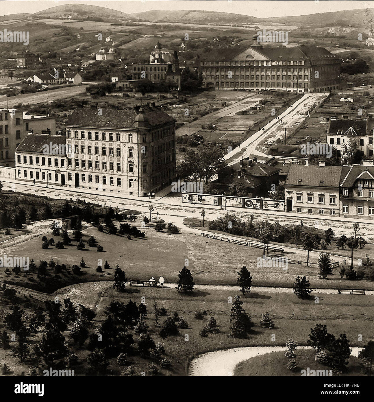 1920s parks hi-res stock photography and images - Alamy