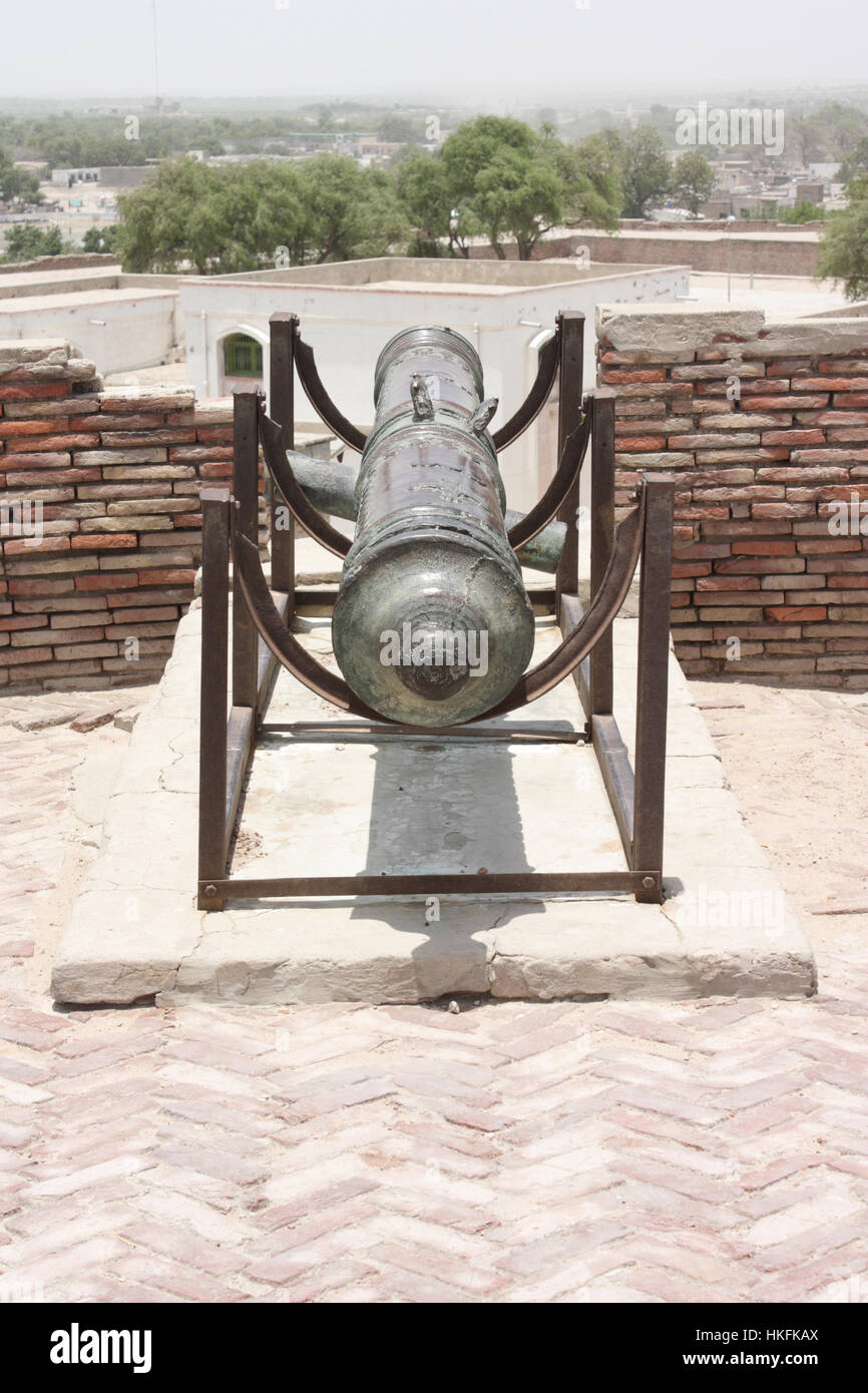 Old style cannon installed on Umarkot fort in Sindh Stock Photo - Alamy