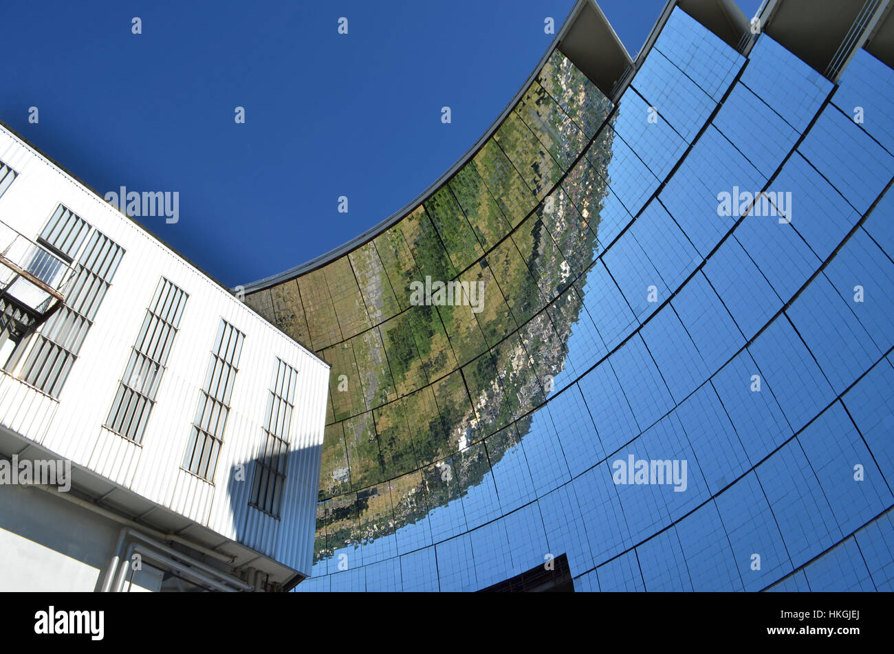 Solar furnace hi-res stock photography and images - Alamy