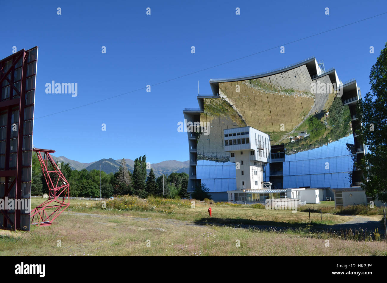 Solar furnace hi-res stock photography and images - Alamy