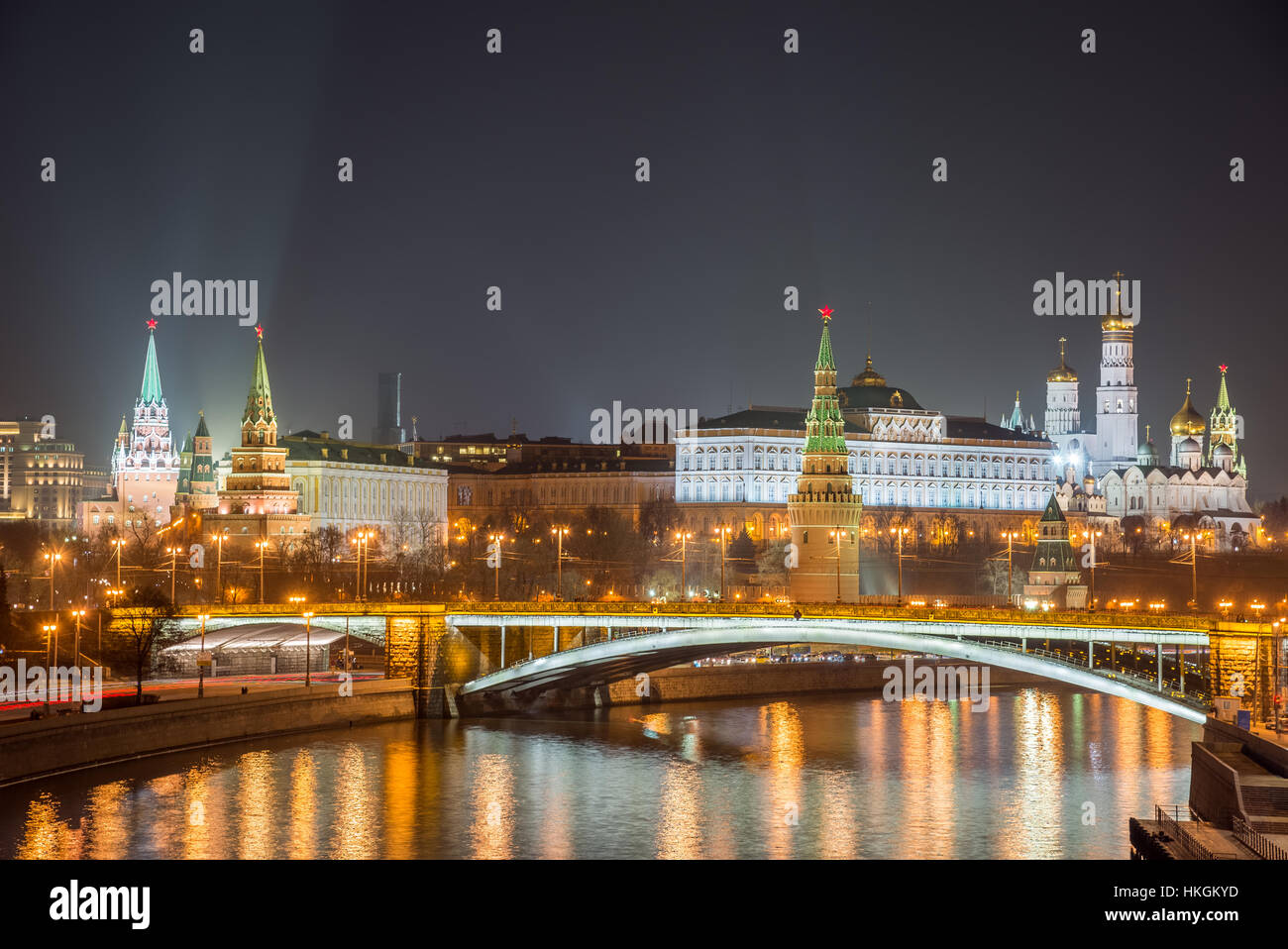 Night view of the Moscow Kremlin. Popular tourist view of the main ...