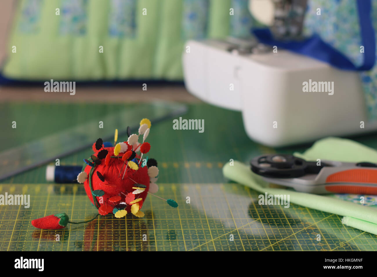 Patchwork on the sewing machine quilted stages Stock Photo - Alamy