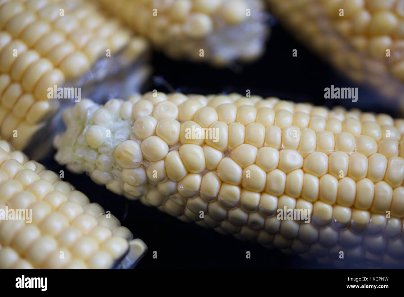 Cooking corn hi-res stock photography and images - Alamy
