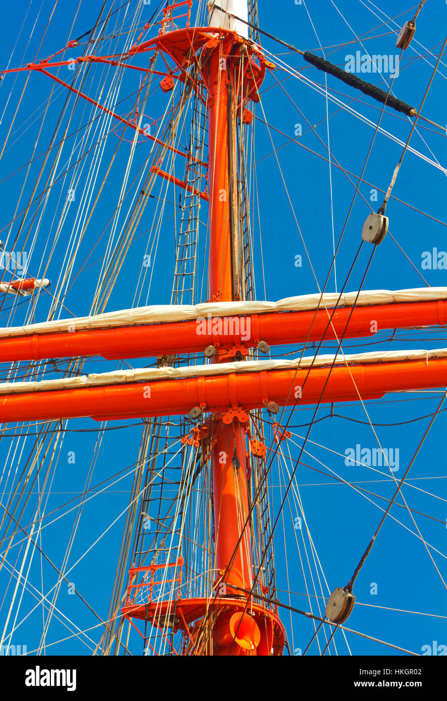 Masts of sailing boat Stock Photo - Alamy