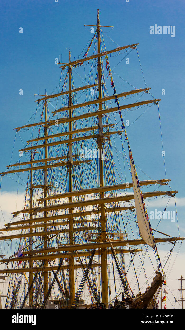 Masts of sailing boat Stock Photo - Alamy