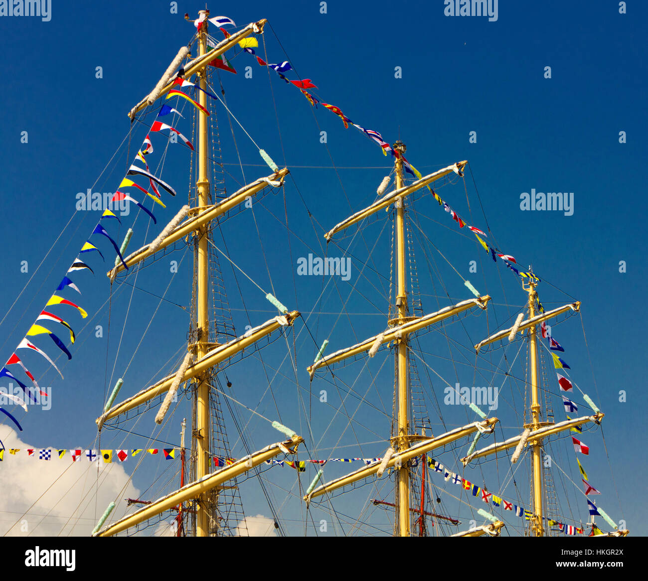 Masts of sailing boat Stock Photo - Alamy