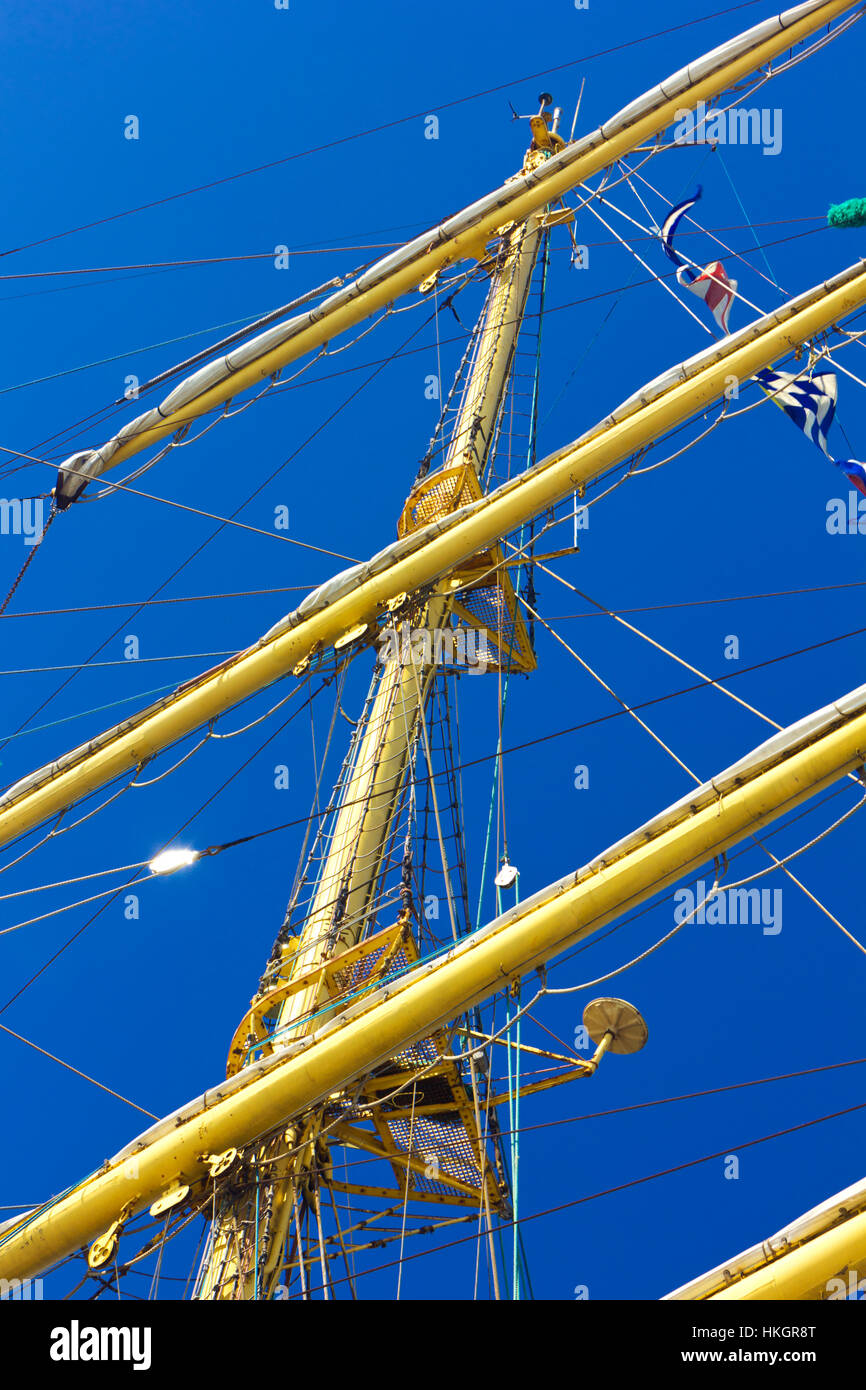 Masts of sailing boat Stock Photo - Alamy