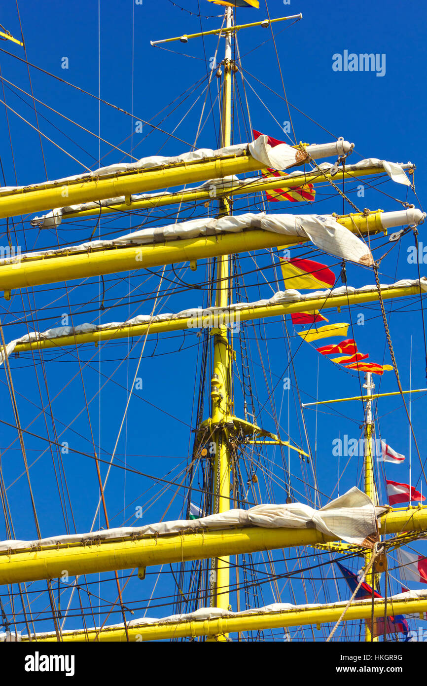 Masts of sailing boat Stock Photo - Alamy