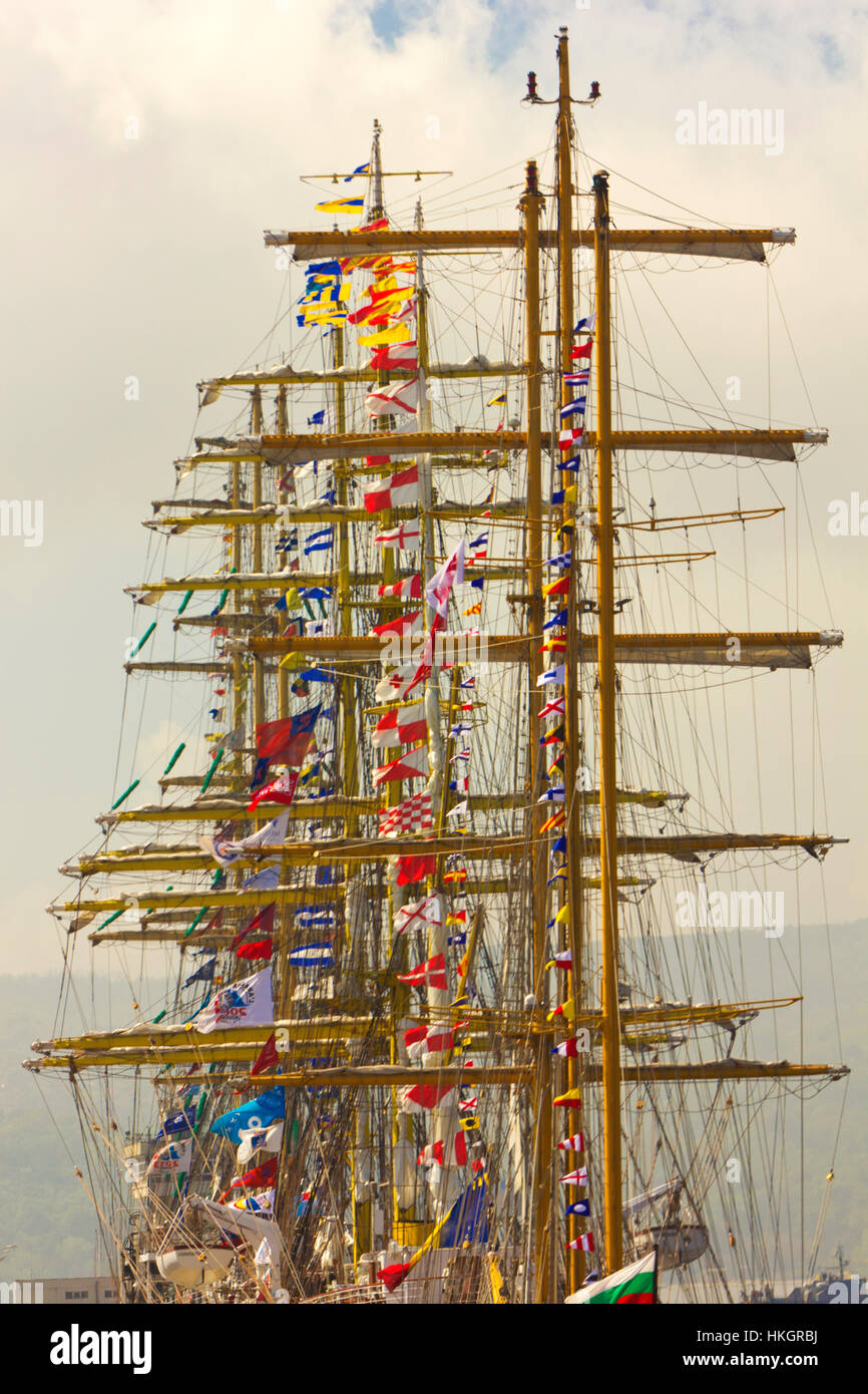 Masts of sailing boat Stock Photo - Alamy