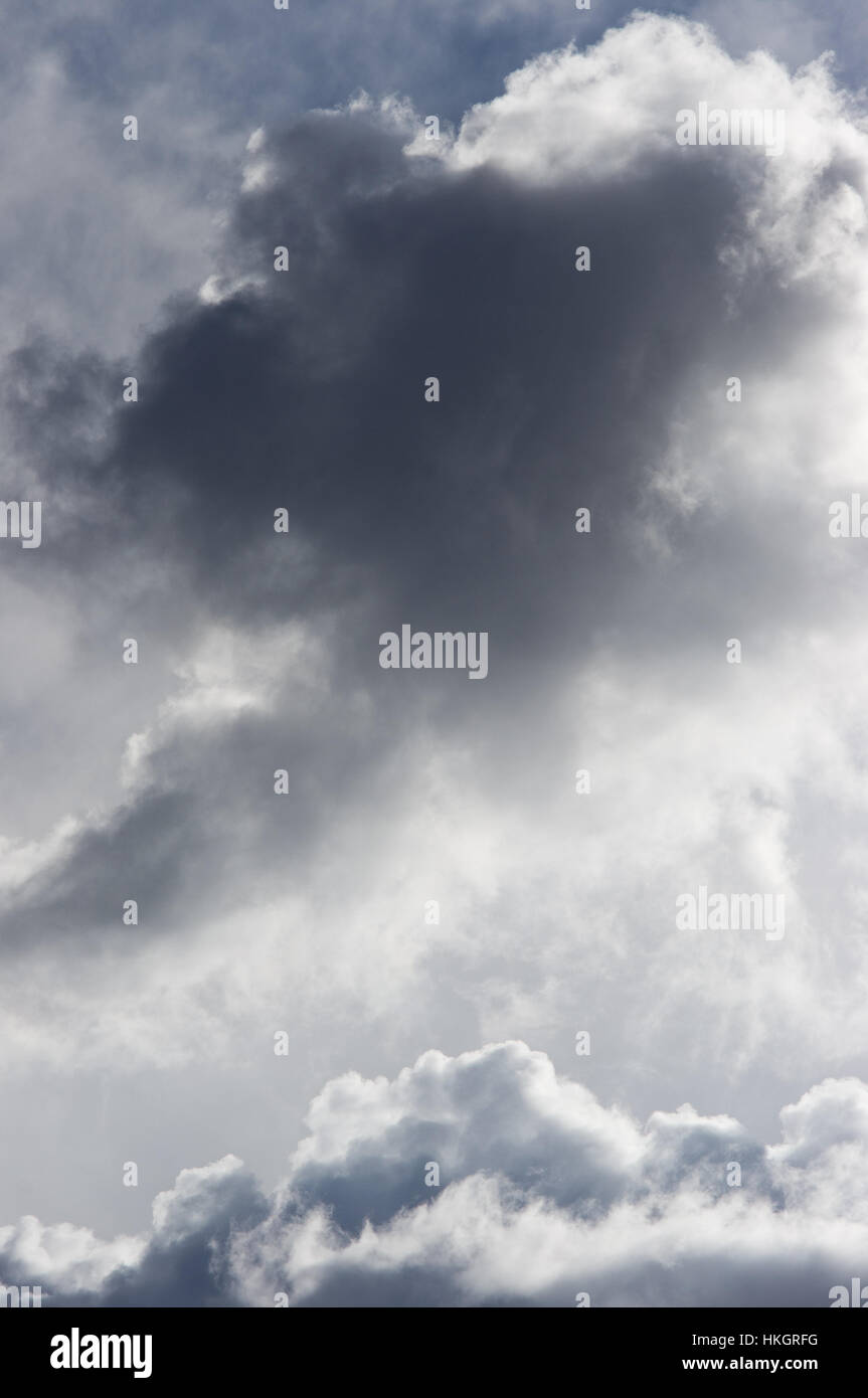 Altocumulus clouds hi-res stock photography and images - Alamy