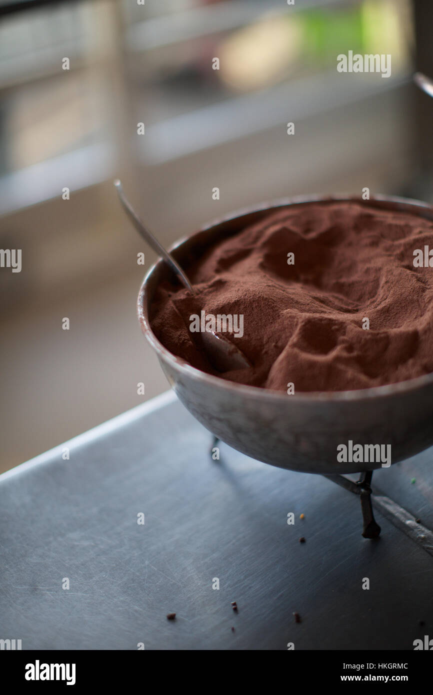 bowl of chocolate powder. spoon, flavour, sweet, food Stock Photo - Alamy