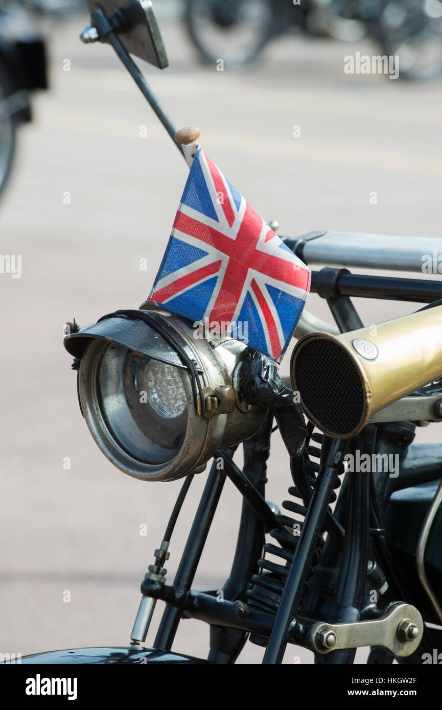 Vintage BSA motorcycle with union jack flag at VMCC banbury run ...