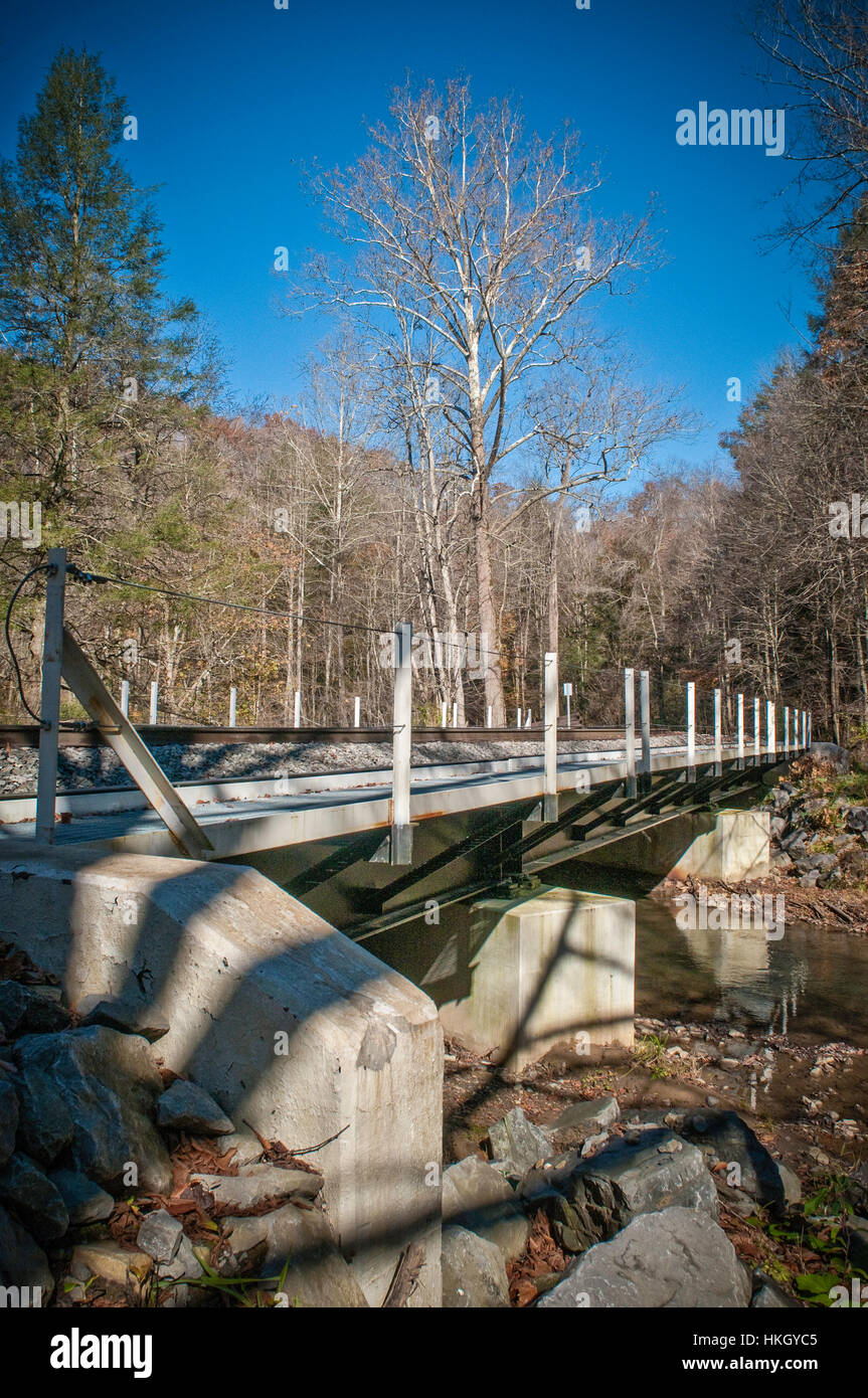 New railroad bridge over stream Stock Photo - Alamy