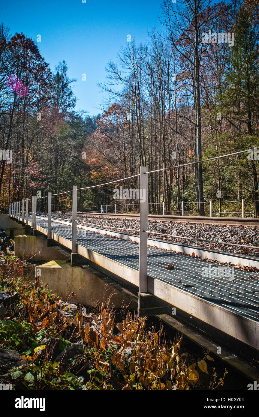 New railroad bridge over stream Stock Photo - Alamy