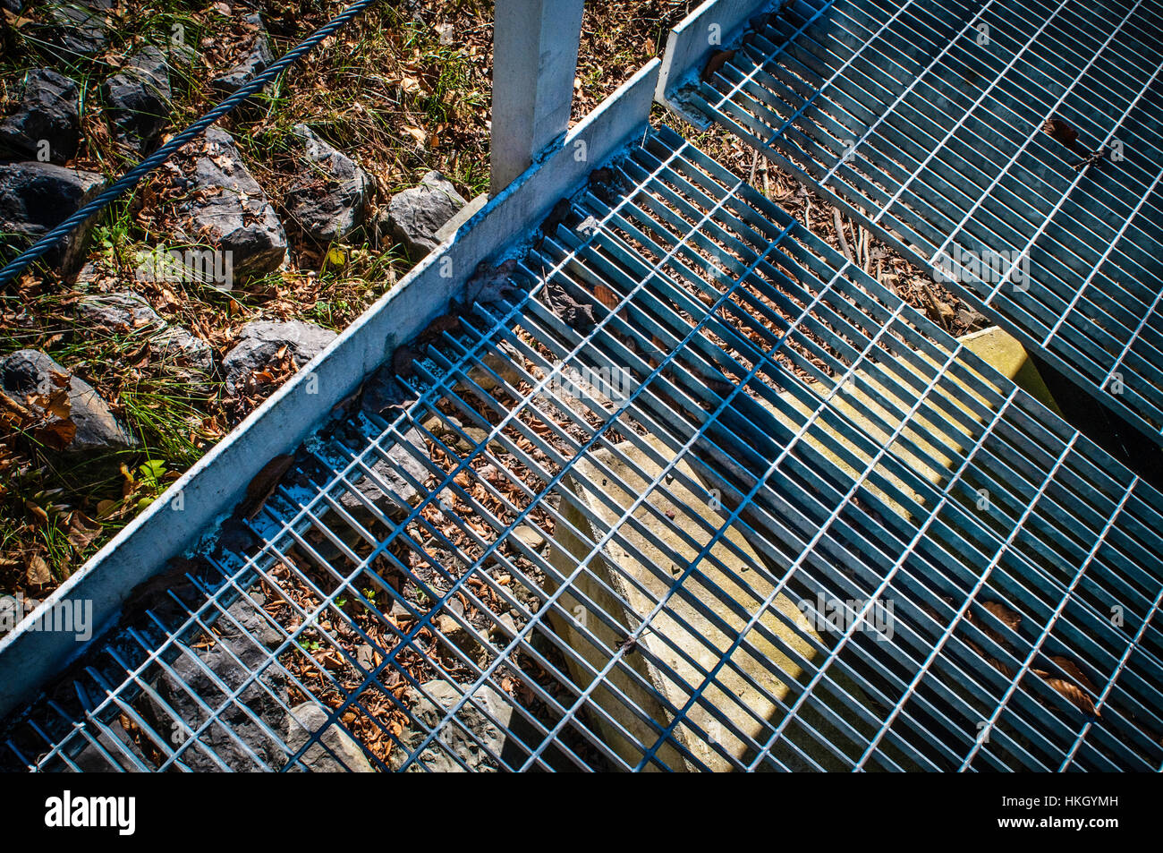 New railroad bridge over stream Stock Photo - Alamy