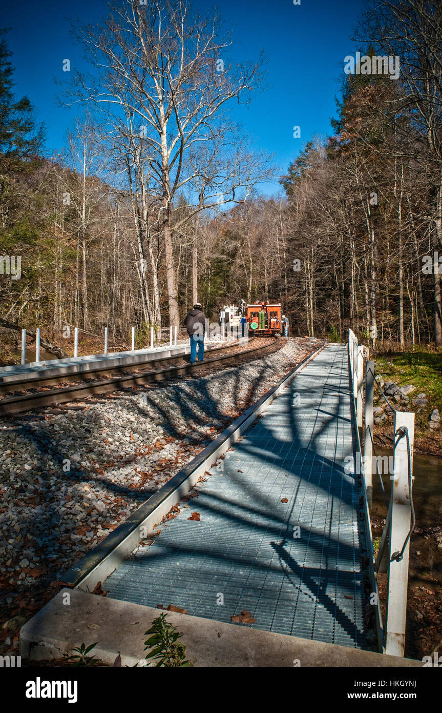 New railroad bridge over stream Stock Photo - Alamy