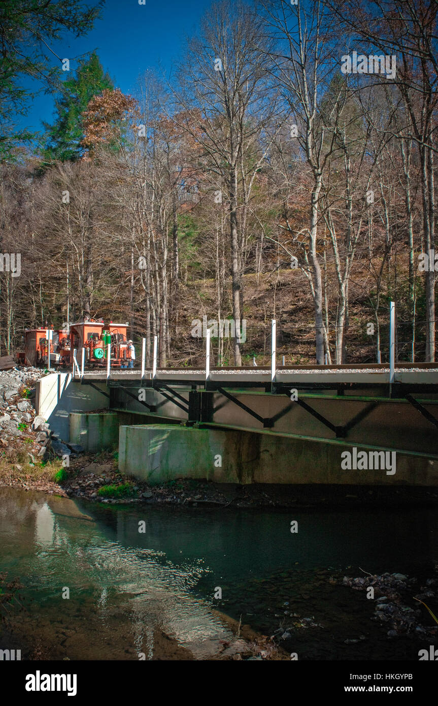 New railroad bridge over stream Stock Photo - Alamy