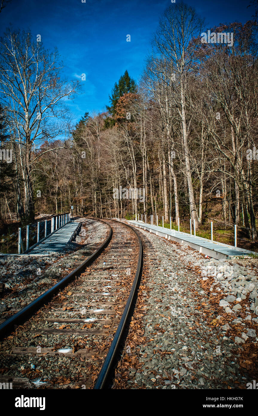 New railroad bridge over stream Stock Photo - Alamy