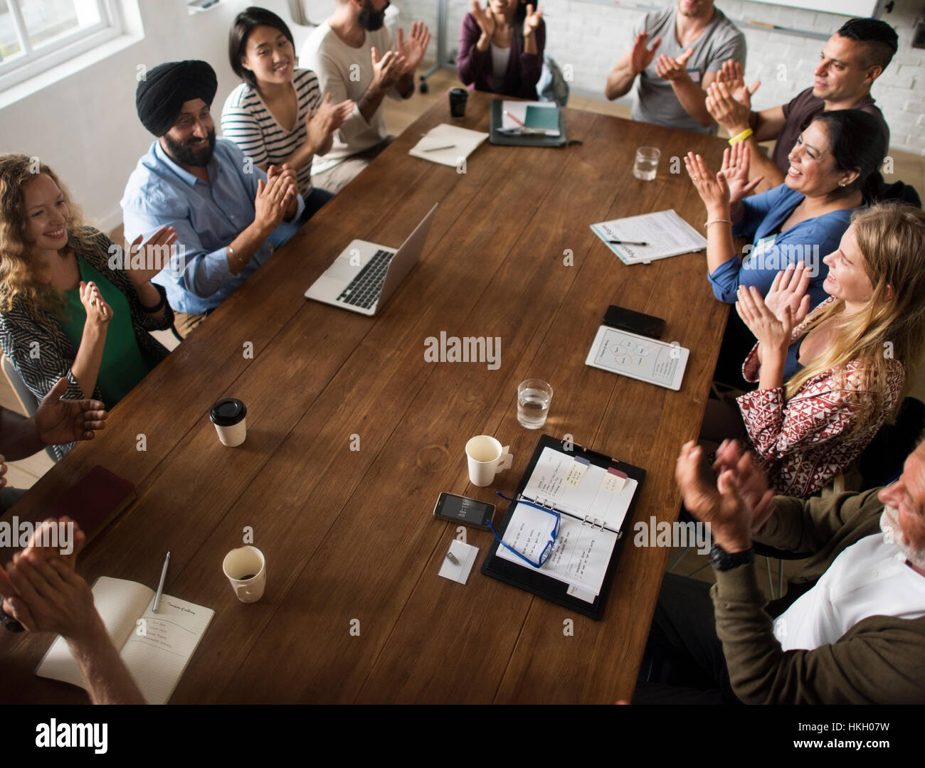 Meeting Table Networking Sharing Concept Stock Photo - Alamy