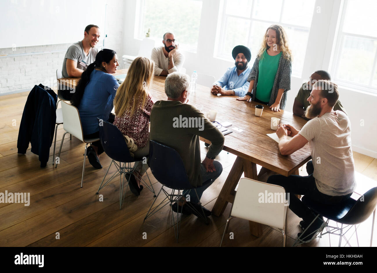 Meeting Table Networking Sharing Concept Stock Photo - Alamy