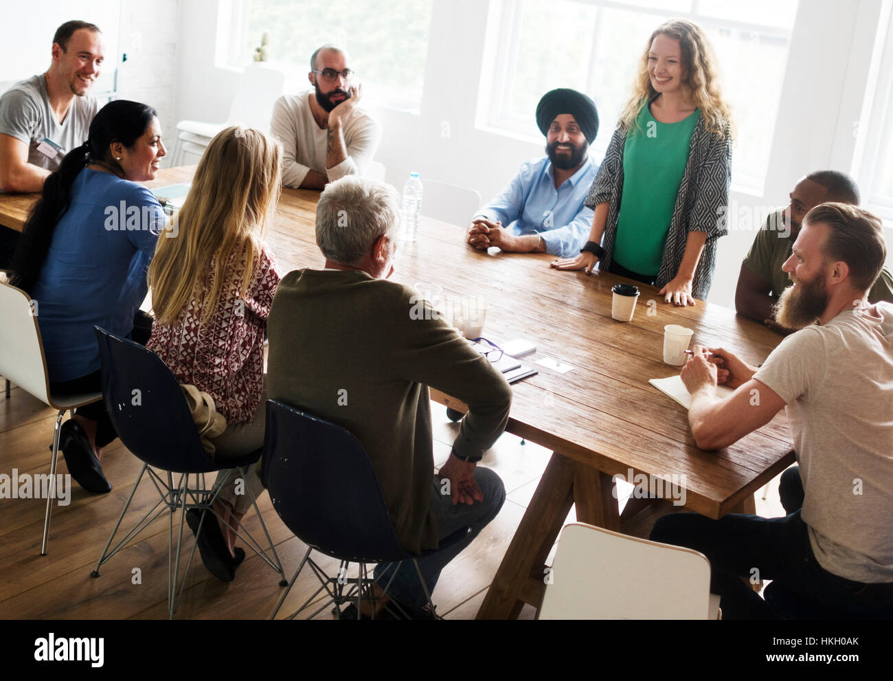 Meeting Table Networking Sharing Concept Stock Photo - Alamy