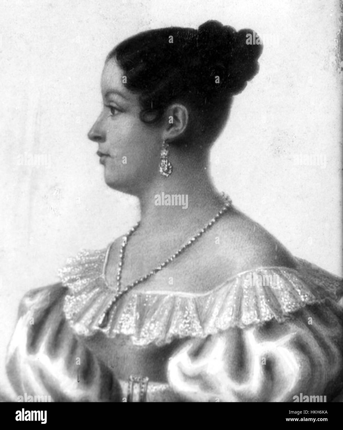 Mercedes Fontecilla is a well-regarded artist known for her work in ...