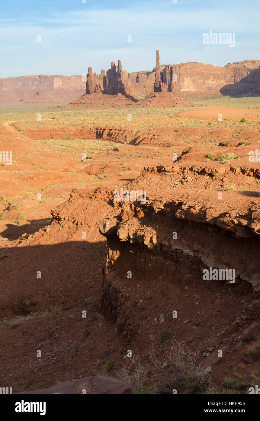 Extreme landscape of Monument Valley in Utah Stock Photo - Alamy