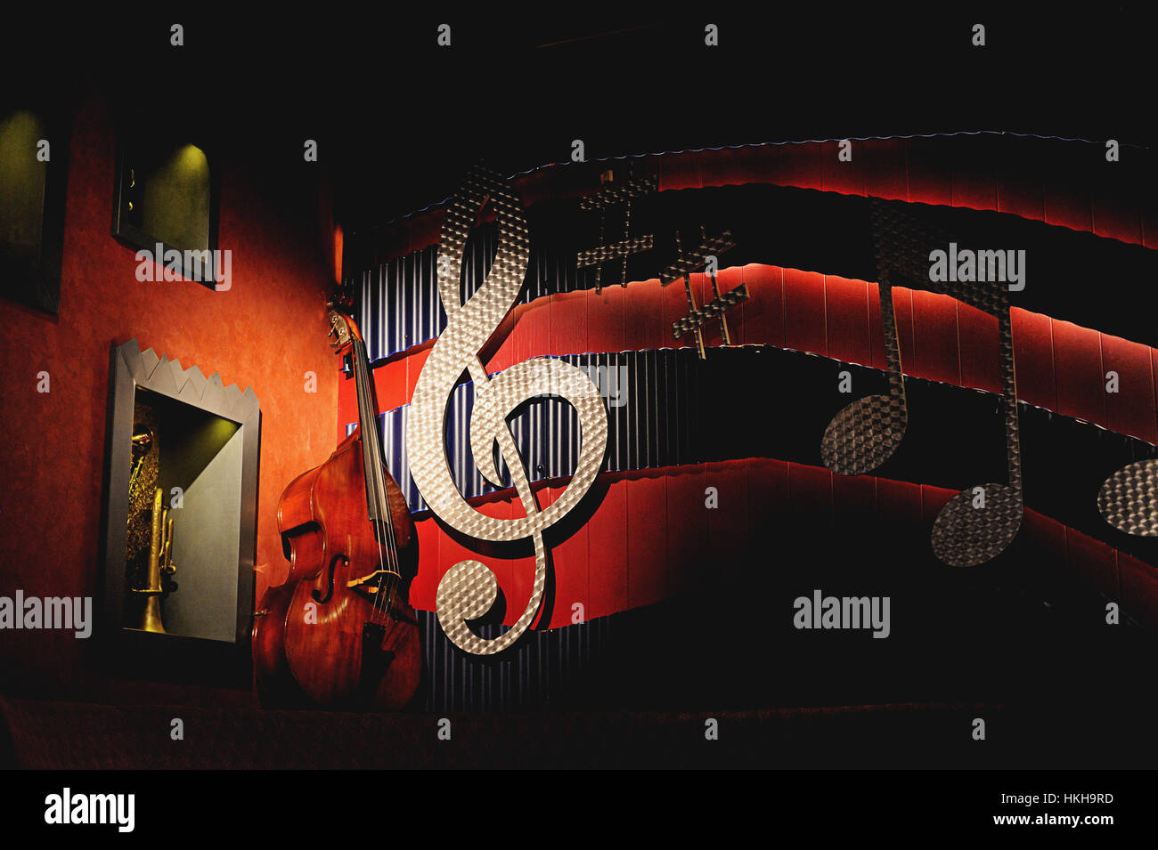 Music notes background hi-res stock photography and images - Alamy