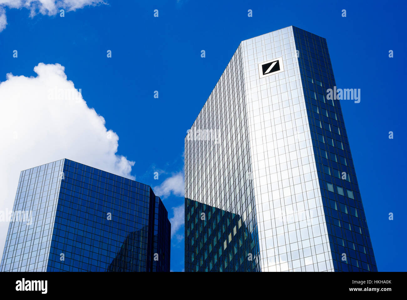 Banken hi-res stock photography and images - Alamy