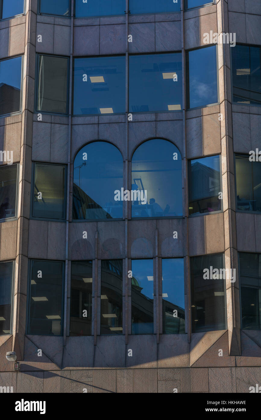 Office routine hi-res stock photography and images - Alamy