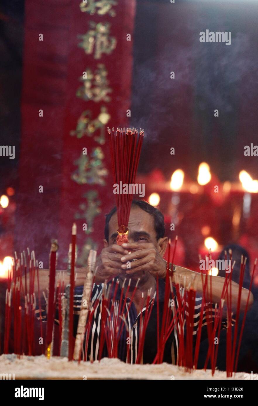 Indonesia. 27th Jan, 2017. Indonesian Chinese pray as they celebrate ...