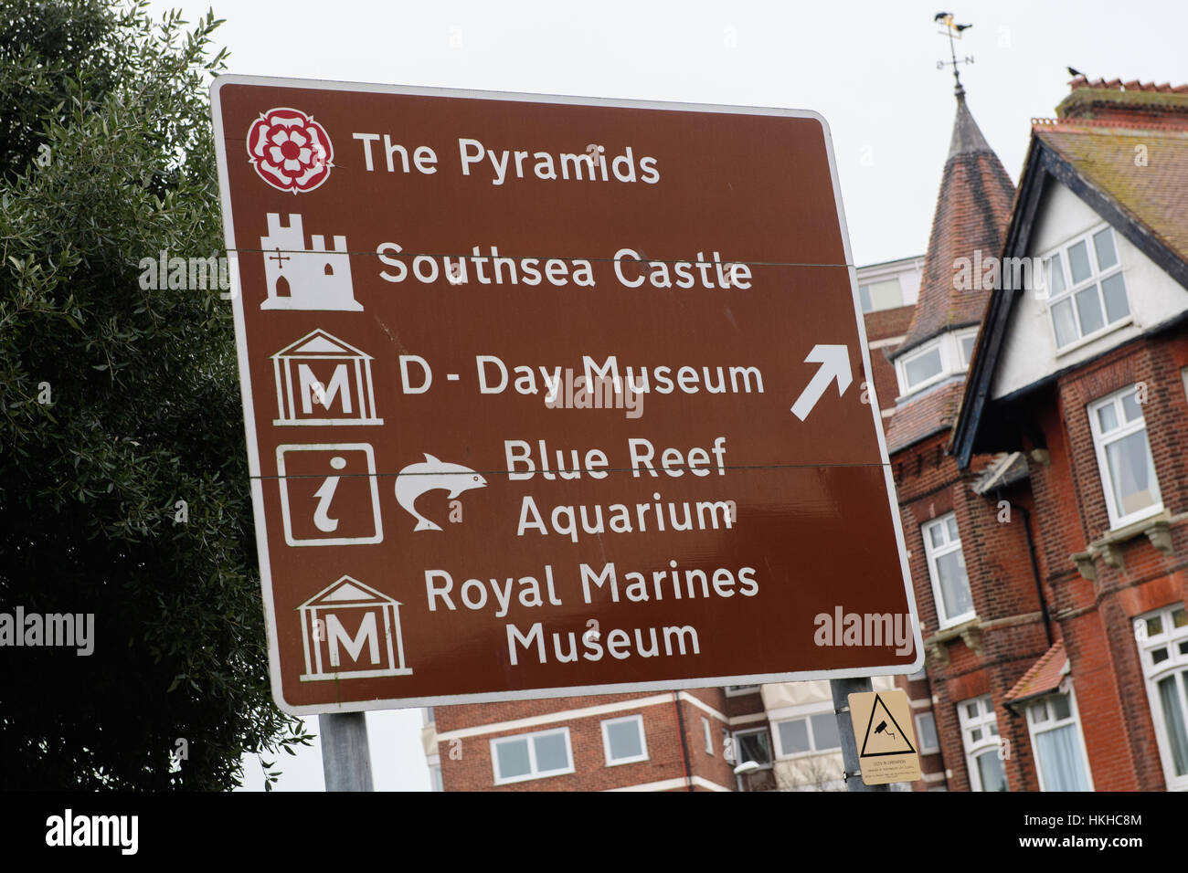 Tourist attractions road sign. Portsmouth, Hampshire, UK Stock Photo ...