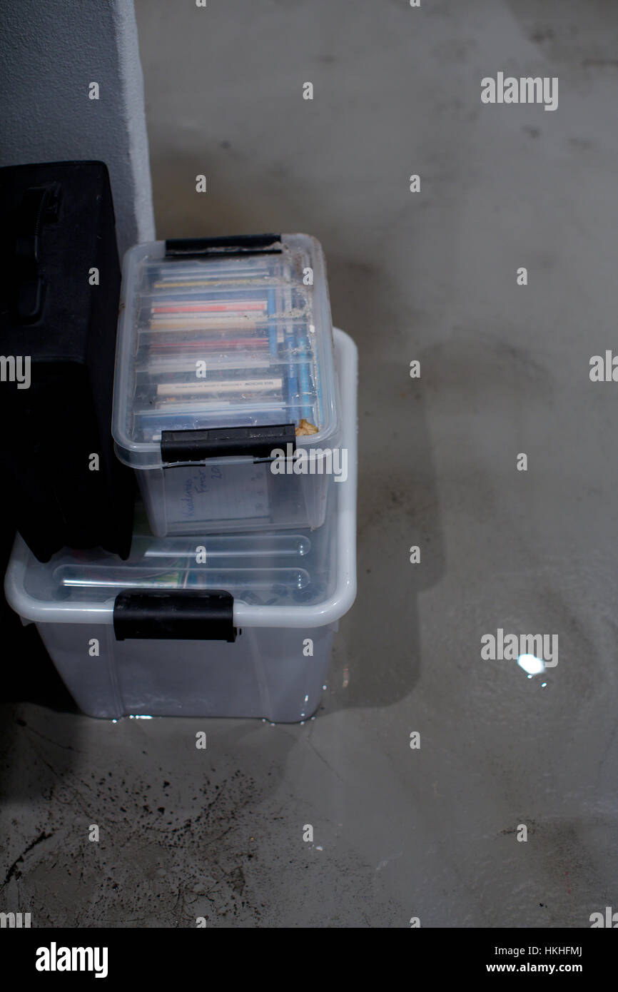 Plastic flood hi-res stock photography and images - Alamy