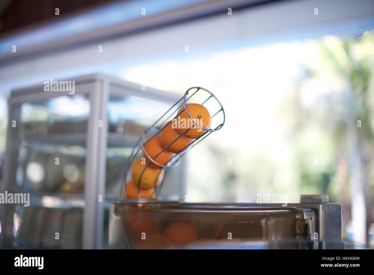 Orange juice machine hi-res stock photography and images - Alamy