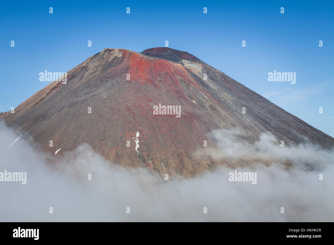 Ngauruhoe volcano (2291mt), Tongariro national park, North island, New ...