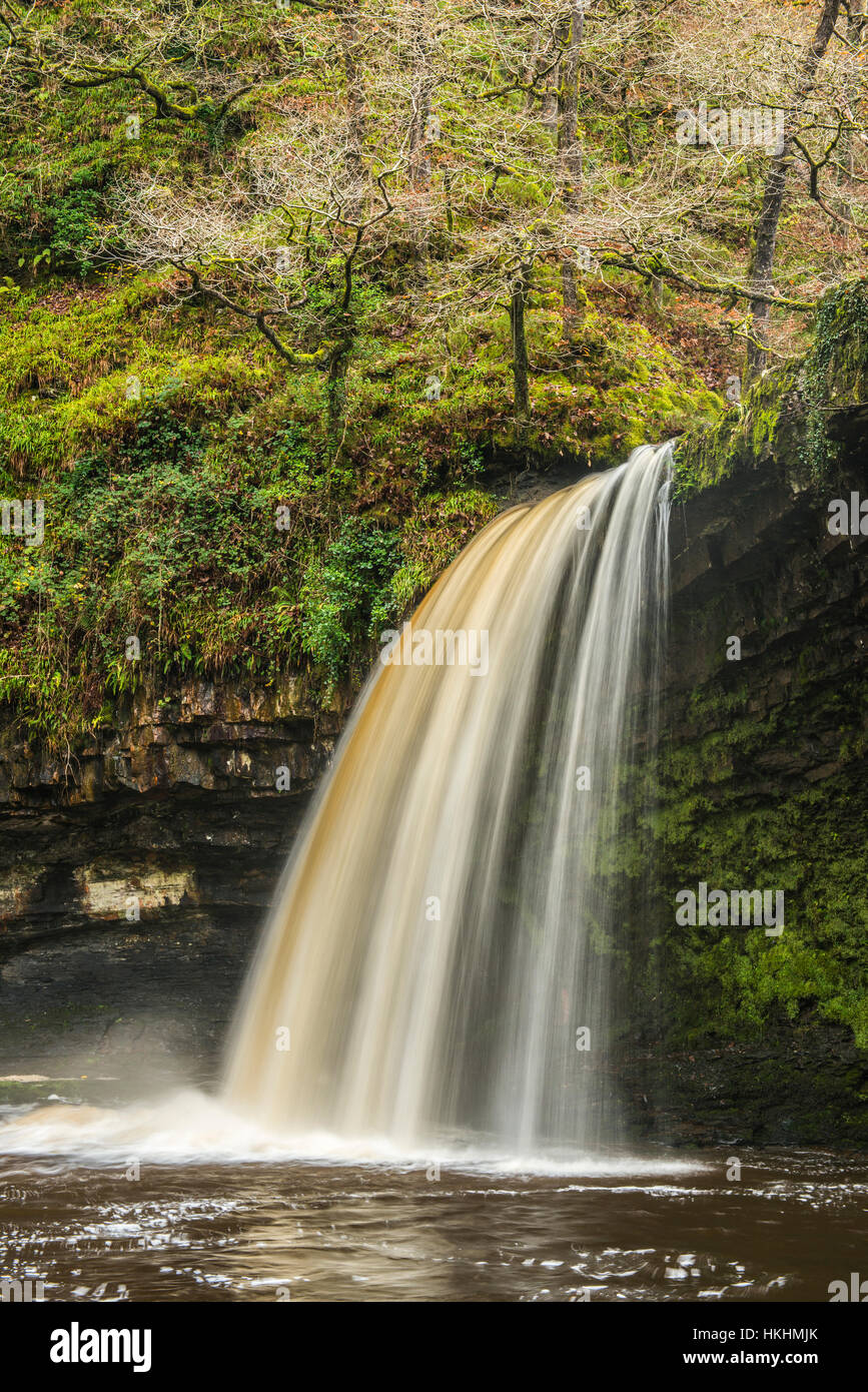 Neath waterfalls hi-res stock photography and images - Alamy