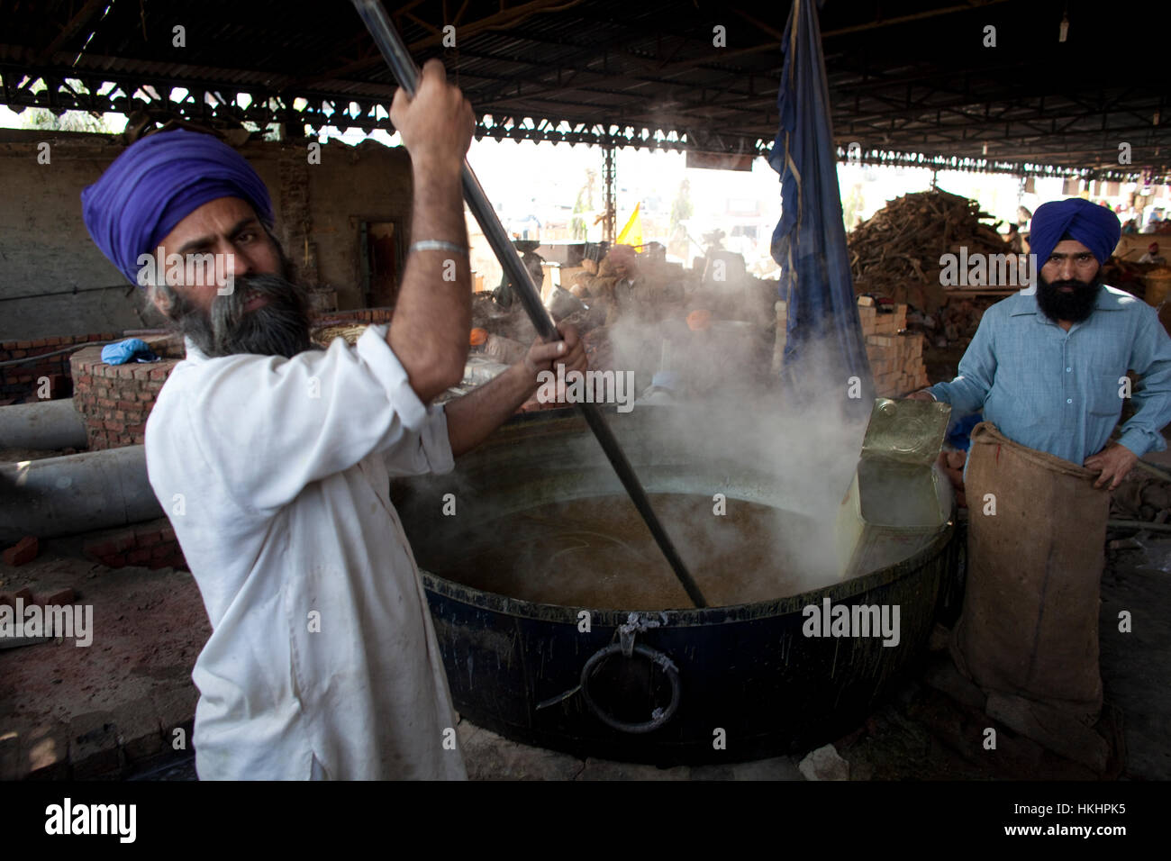 Kitchens at the Golden Temple in Amritsar India Stock Photo - Alamy