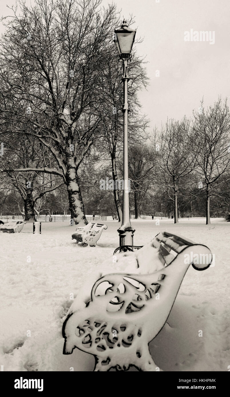 Clapham common winter hi-res stock photography and images - Alamy