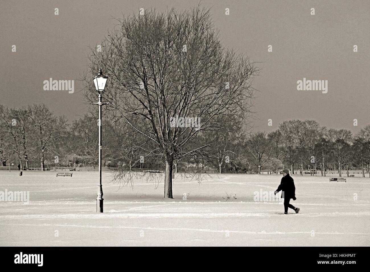 Clapham Common in the snow, Lambeth, London, UK Stock Photo - Alamy