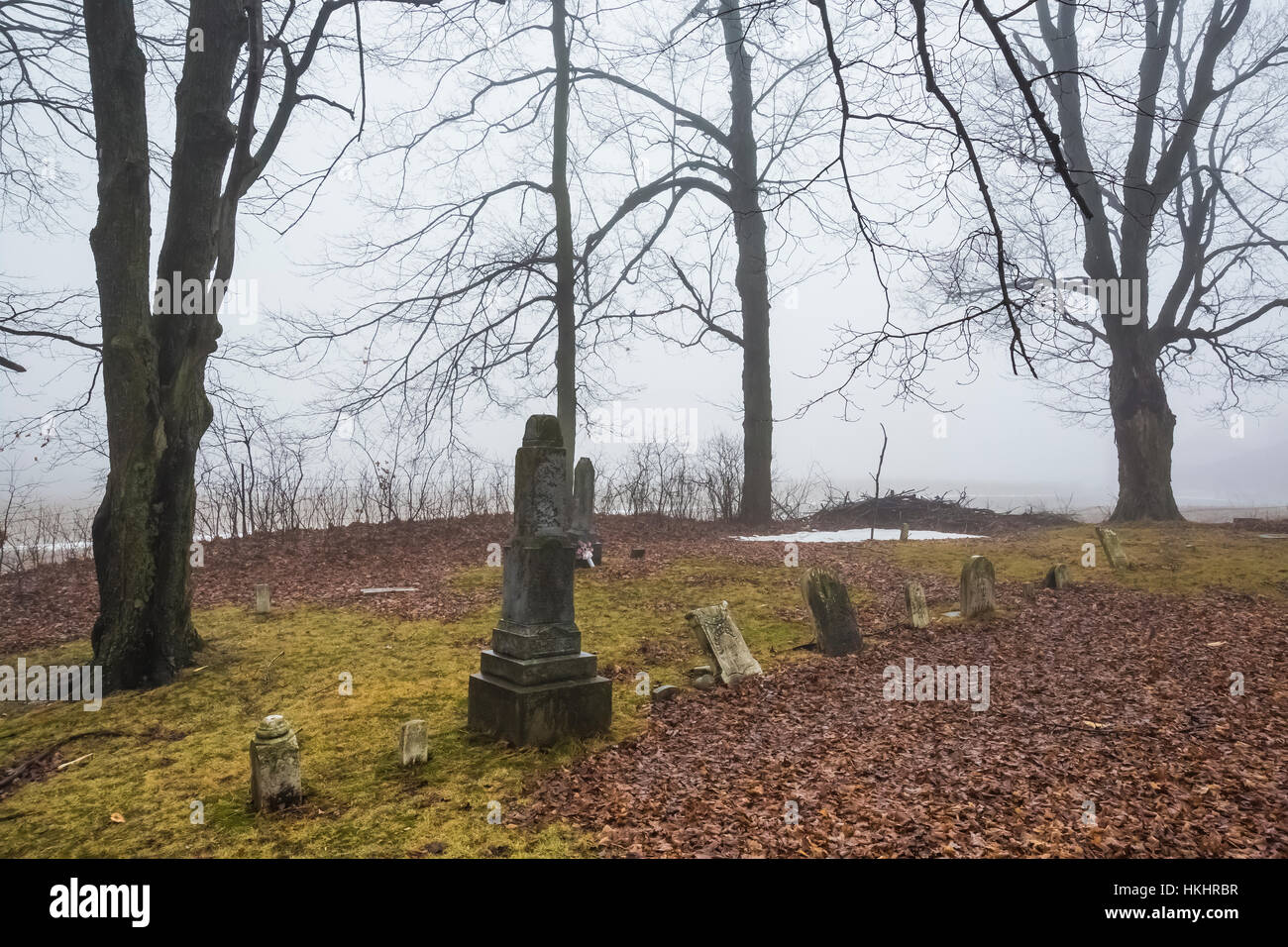 Rural cemetery hi-res stock photography and images - Alamy